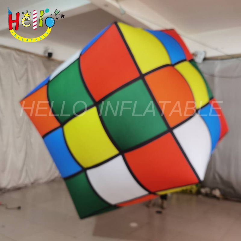 Modèle de Rubik Cube gonflable - Hello Inflatables