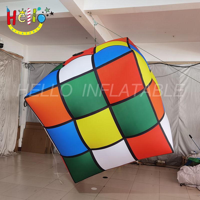 Modèle de Rubik Cube gonflable - Hello Inflatables