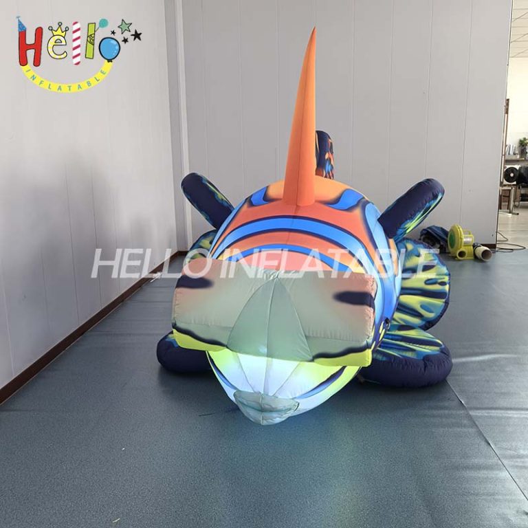Customized size inflatable tropical fish blowing realistic marine tropical animals with bright ...