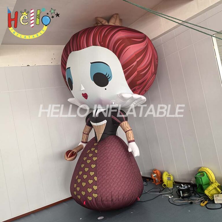 4 Meter große aufblasbare Cartoon-Königin Alice im Wunderland ...