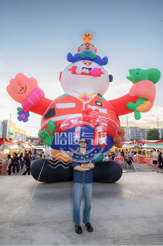 Breathing Life into Art: How Inflatable Sculptures Transform Urban ...